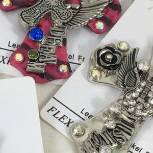 FLEX LOOP | Accessories | Flex Loop 35l Rhinestone Cross Wings Guitar ...